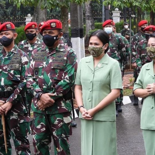 Potret Cantik Ririx M. Hasan,Istri Mayjen TNI Mohamad Hasan Kini jadi ...