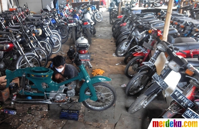 Foto : Melihat Koleksi Motor Jadul yang Dijual Mulai Rp3 Jutaan ...