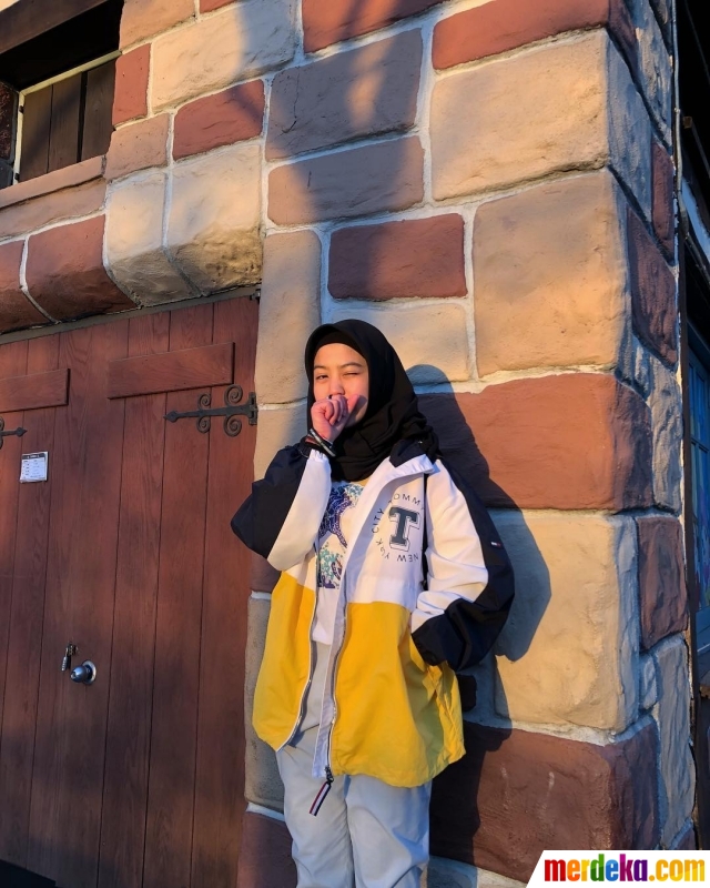 Foto : 5 Potret Cantik Nasywa Nathania Hamzah Anak Desy Ratnasari | merdeka.com