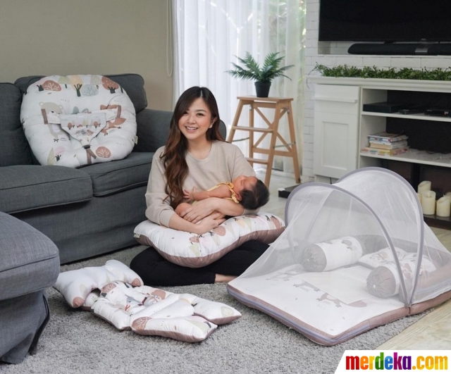Foto : Baru Lahiran Anak Kedua, Ini Penampilan Franda yang Bikin Salfok ...