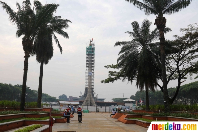 Foto : Pengerjaan Proyek Revitalisasi TMII Capai 80 Persen | merdeka.com Foto : Pengerjaan Proyek Revitalisasi TMII Capai 80 Persen | merdeka.com