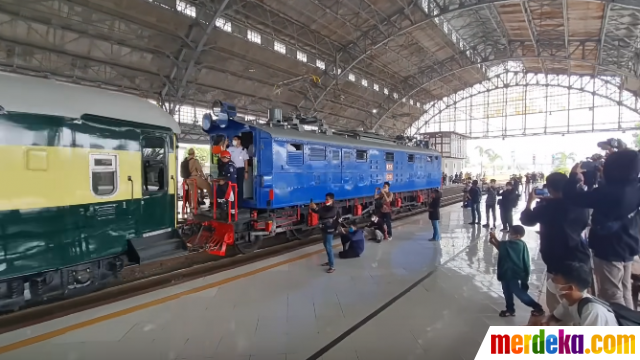 Foto : Potret Mewah Lokomotif Listrik Zaman Belanda, Hidup Kembali ...