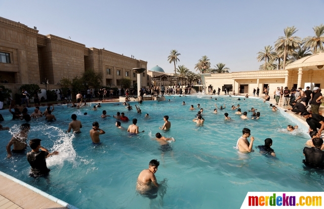Foto : Penampakan Istana Irak Berubah Bak Tempat Wisata saat Diduduki ...