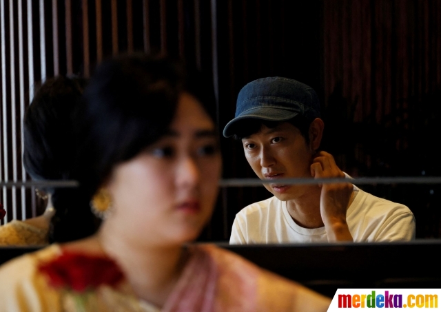 Foto : Potret Unik Pria Sewaan di Jepang Bertarif Rp1 Juta | merdeka.com