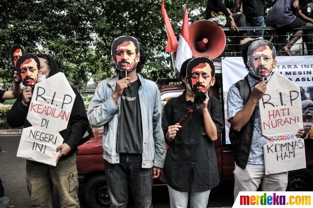 Foto : Aksi Peringatan 18 Tahun Kematian Munir | merdeka.com