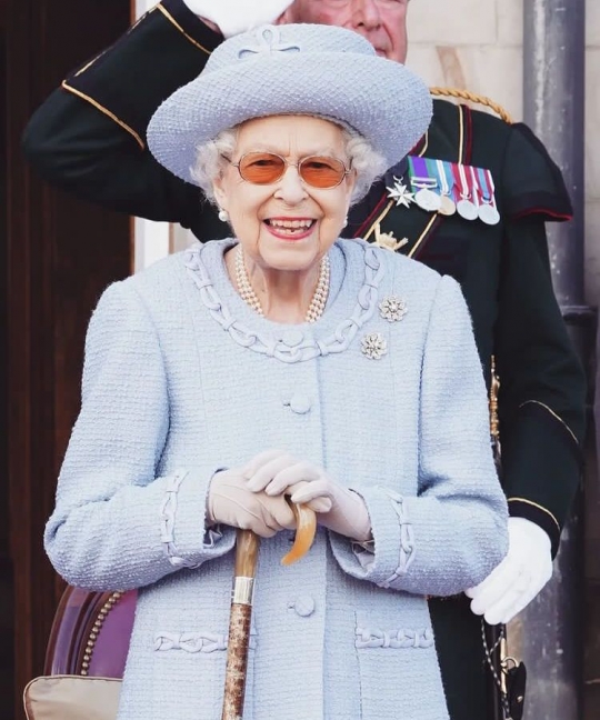 Ratu Elizabeth II Meninggal Dunia di Usia 96 Tahun, Intip Potretnya ...