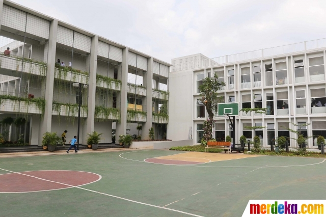 Foto : Menengok Sekolah Berkonsep Net Zero Carbon di Jakarta | merdeka.com