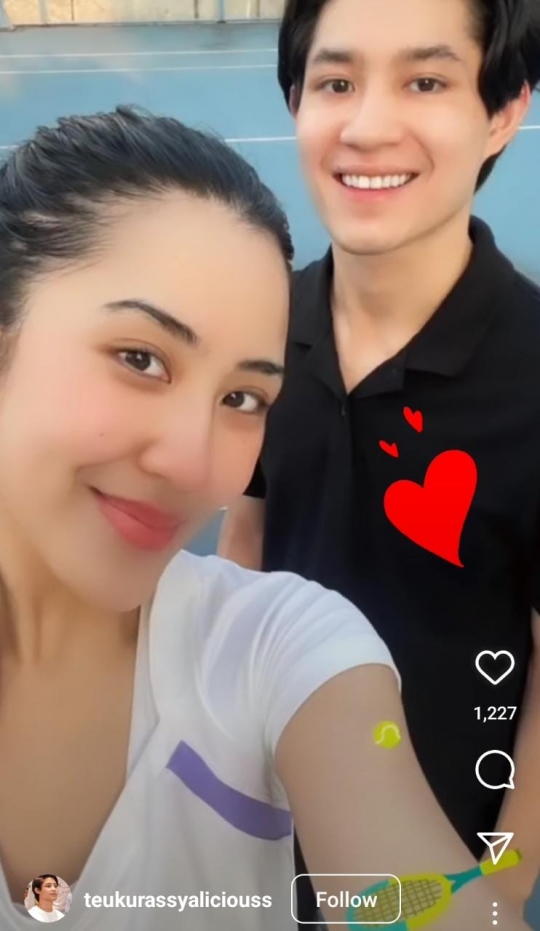 Umbar Kemesraan, ini Potret Teuku Rassya Anak Tamara Bleszynski & Kekasih