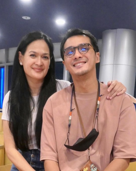 Potret Dona Harun Cantik & Awet Muda Walau Sudah Ada Cucu, Disebut Oma 'Casing Gadis'