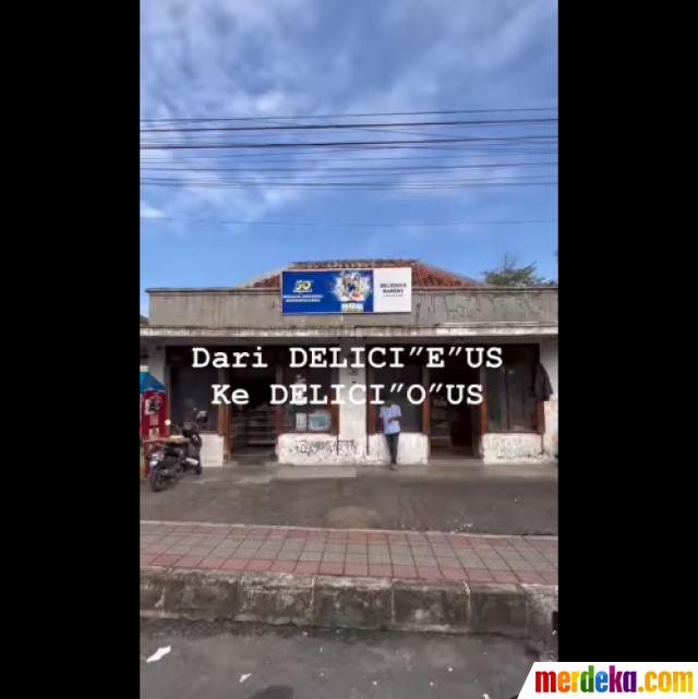 Foto : Berdiri Tahun 1940, Begini Potret Toko Roti Jadul, Plafonnya ...