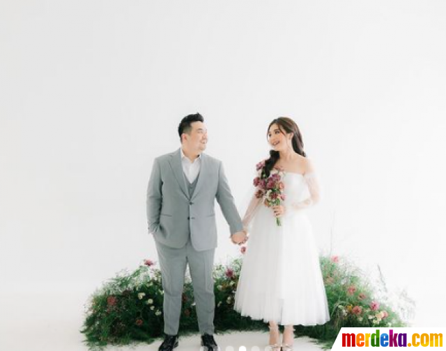Foto : Intip Potret Prewedding Nex Carlos dan Kekasihnya, Tampil Serasi ...