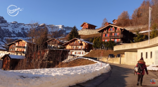 Intip Keindahan Desa Albinen di Swiss, Pemandangan Cantik Penduduknya ...