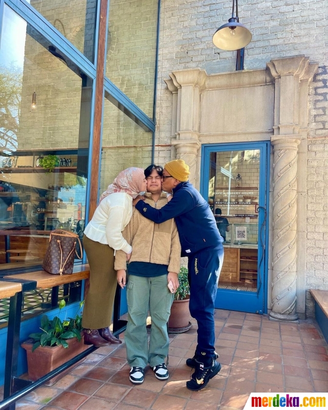 Foto : Bertubuh Tinggi, Ini Deretan Foto Terbaru Nino Anak Uya Kuya ...