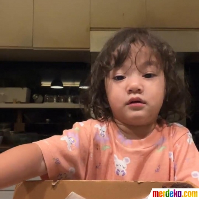 Foto : Potret Numa Anak Bungsu Mona Ratuliu yang Lucu dan Menggemaskan ...