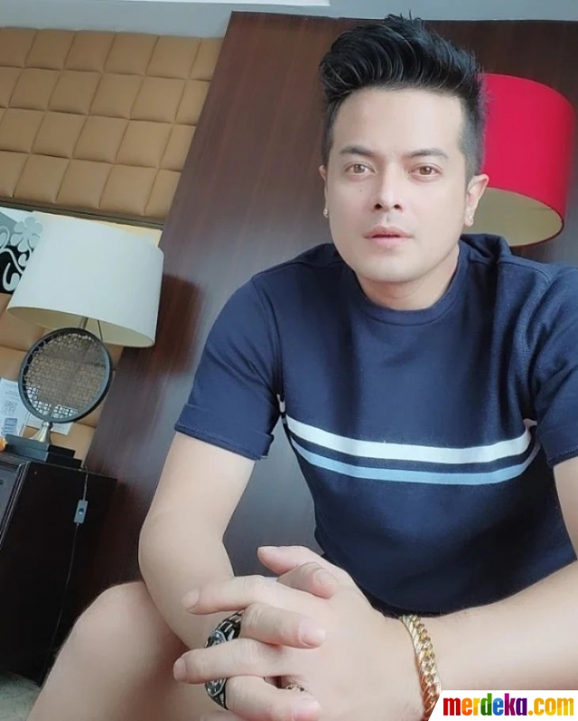 Foto : Disebut Awet Muda, Begini Potret Ganteng Choky Andriano Aktor Kolosal Angling Dharma ...