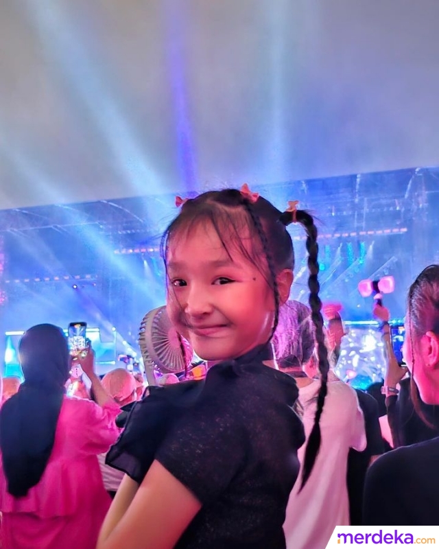 Foto : Punya Paras yang Makin Cantik, Ini 6 Potret Terbaru Thalia Anak Ruben Onsu | merdeka.com