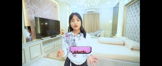 Foto : 6 Potret Kamar Fuji yang Mewah dan Makin Nyaman, Serasa di Hotel Berbintang | merdeka.com