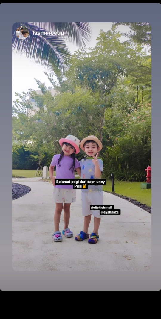 Foto : Deretan Foto Zayn dan Zunaira Anak Kembar Syahnaz Liburan di ...