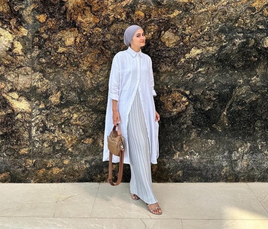 Foto : Cantik Menawan, Ini 5 Potret Ayudia Bing Slamet Konsisten ...