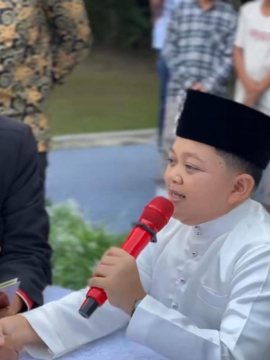 Penuh Kebahagiaan, Intip Momen Pernikahan Megi Irawan dan Riva Syahdila
