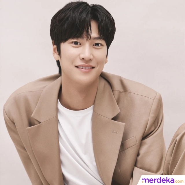 Foto : 10 Aktor Ganteng Korea yang Jangkung dengan Tinggi Badan 188 cm ...