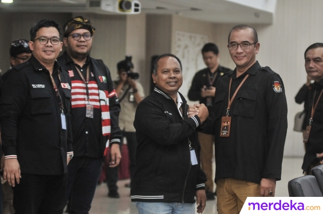 Foto : Partai Kebangkitan Nusantara Daftarkan Nama Bacaleg ke KPU ...