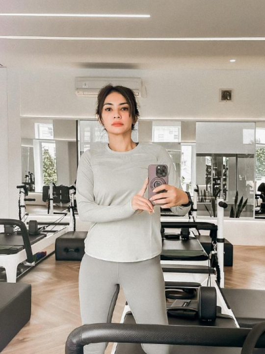 Foto : Digosipkan Dekat dengan Ariel NOAH, Intip Potret dan Pesona Masayu Anastasia | merdeka.com