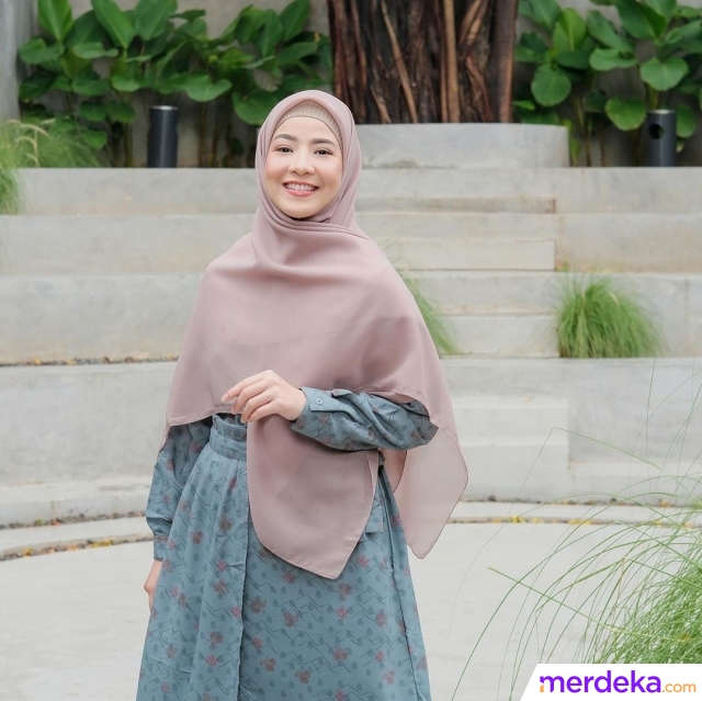 Foto : Penampilan Terbaru Natasha Rizky Curi Perhatian, Disebut Cantik ...