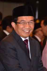 Muliaman Darmansyah Hadad - Strategi RI hadapi krisis 2008 dan jadi ...