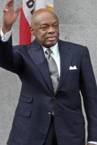 Willie Lewis Brown Jr. - merdeka.com