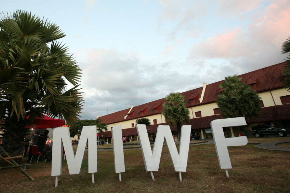 Makassar - Merdeka.com | FOTO: Meriahnya pesta buku di MIWF