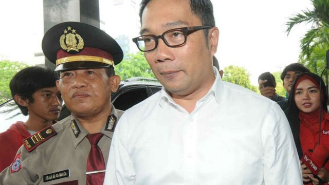 Humor Ridwan Kamil saat tanggapi keluhan warga Bandung | Berita Terkini, Kabar Terbaru Hari Ini ...