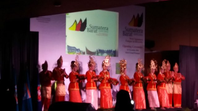 Mau lihat budaya Sumatera Barat? Datang saja ke Cikapundung Riverspot ...