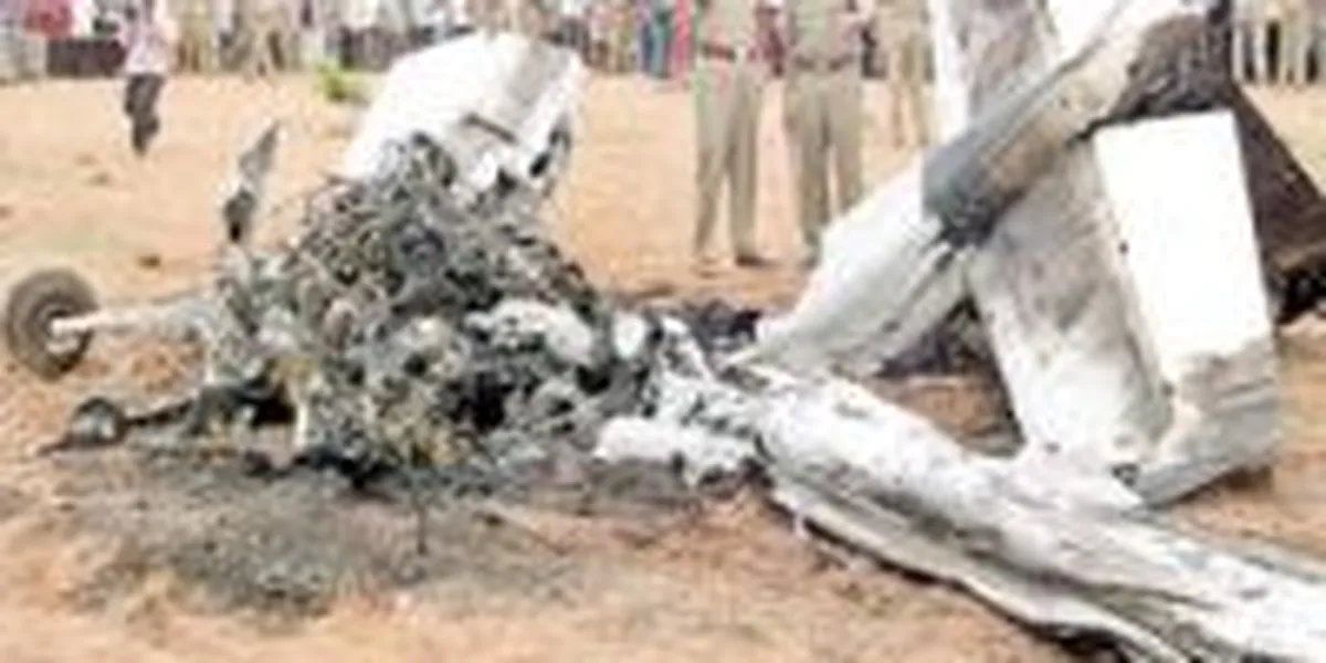 Soundarya Tewas Kecelakaan Saat Berangkat Kampanye - KapanLagi.com