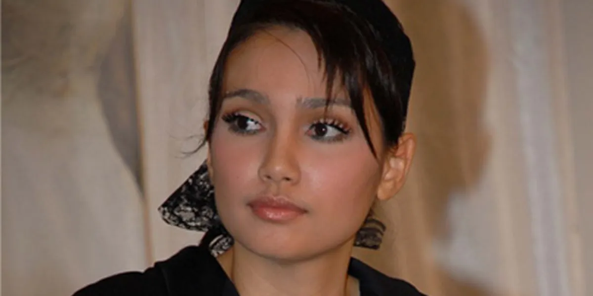 Febby Febiola Ditinggal Sang Mama - KapanLagi.com