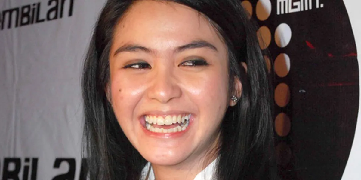 Revalina S Temat, Bernyanyi Untuk Tambah Pengalaman - KapanLagi.com