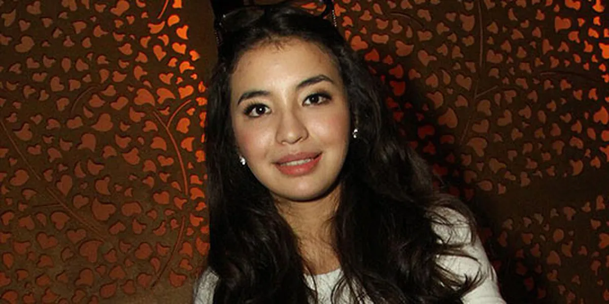 Manohara: Operasi Plastik Bukan Hal Negatif - KapanLagi.com