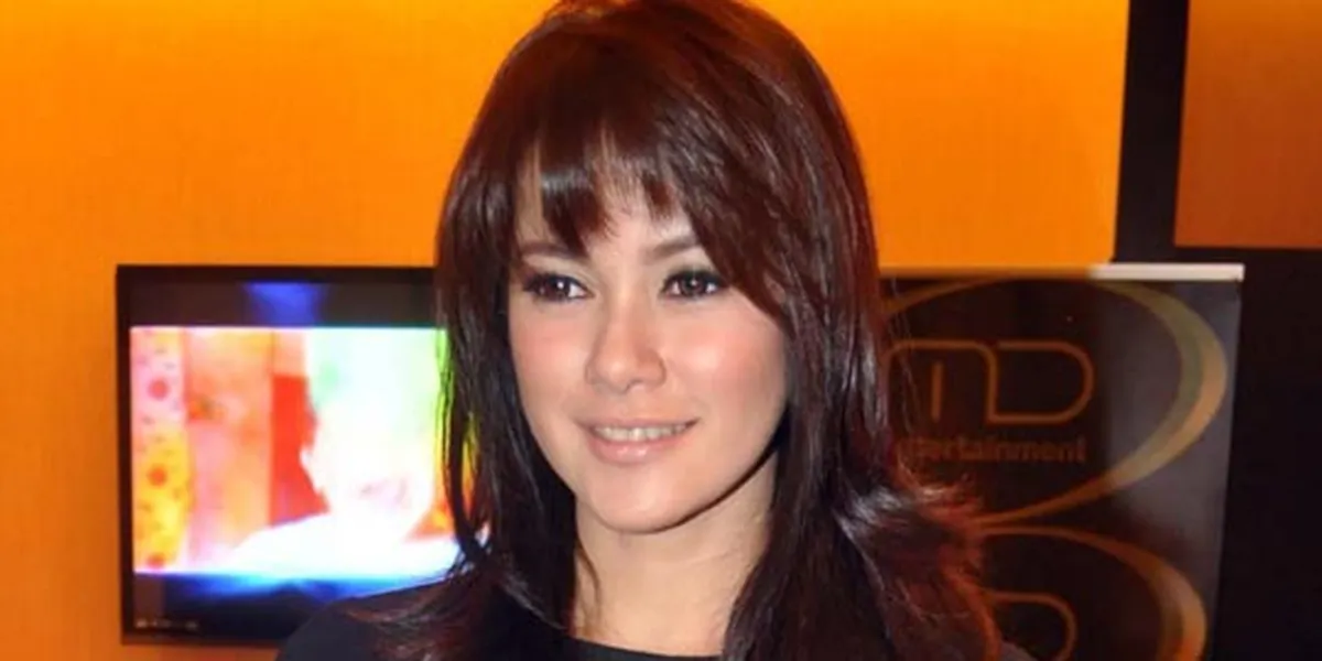 Ramadhan, Olla Ramlan Kangen Kebersamaan Dengan Alex Tian - KapanLagi.com