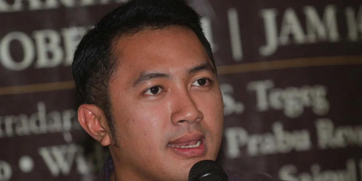 Andrie Djarot Kesulitan Pancarkan Aura Bung Karno - KapanLagi.com