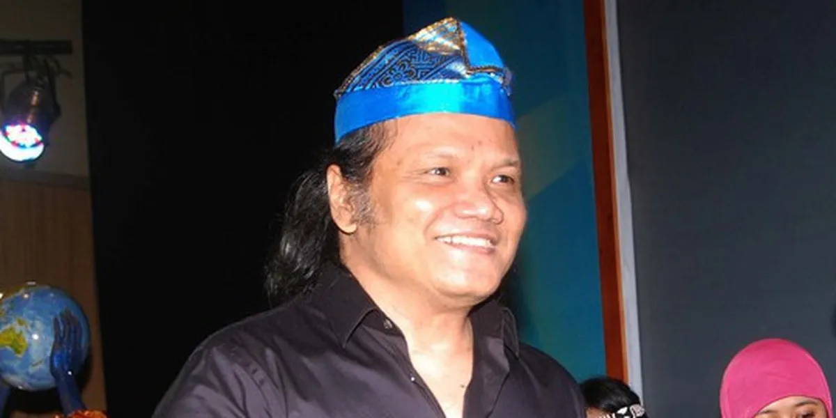 Adrie Subono Berhenti Merokok Demi Cucu - KapanLagi.com
