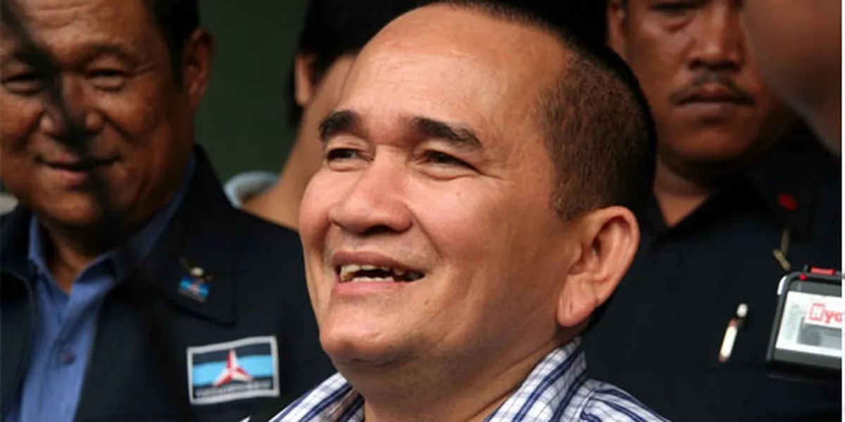 Ruhut Sitompul Lewatkan Kerjaan Demi Tampil di TV - KapanLagi.com