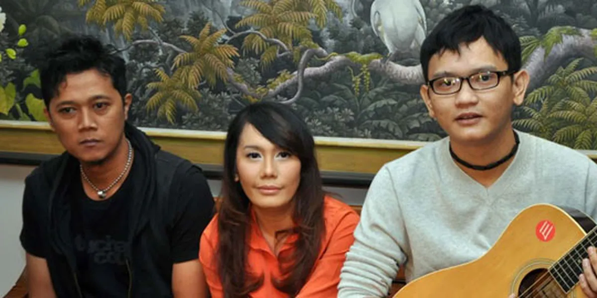 Cassandra: Sampai Kapanpun Kami Akan Tetap Bertiga - KapanLagi.com