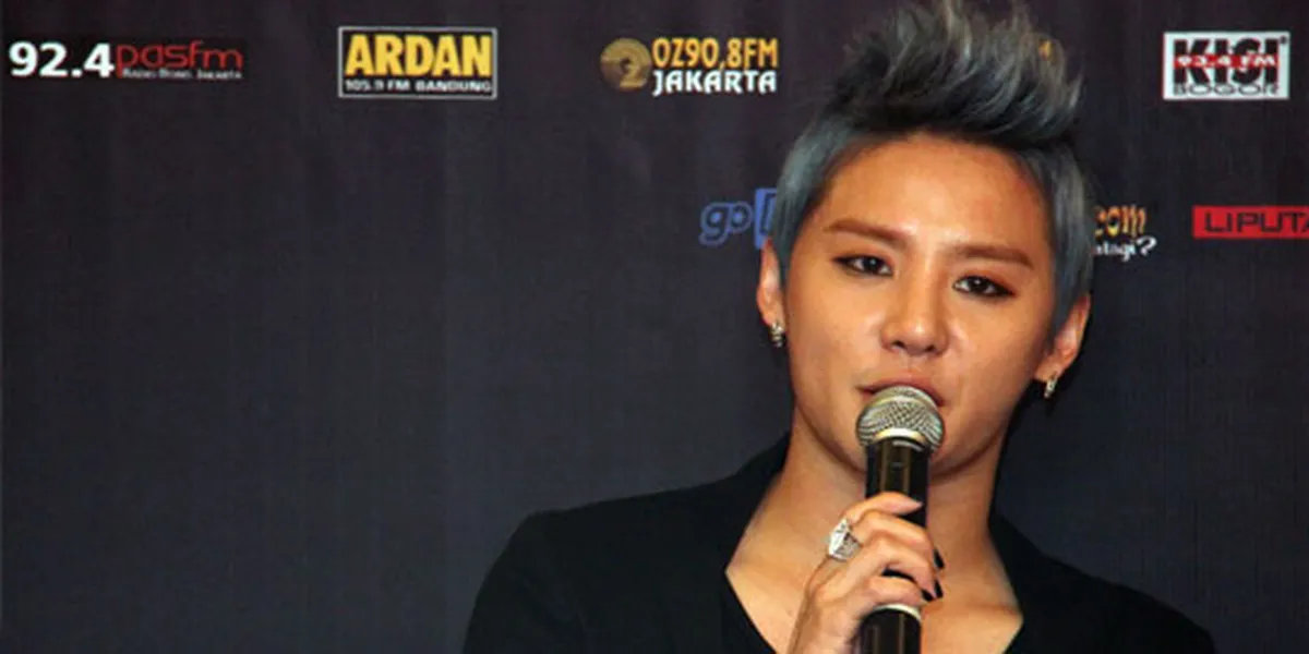 Junsu JYJ Sumbangkan Merchandise Penggemar ke Yayasan di Indonesia - KapanLagi.com