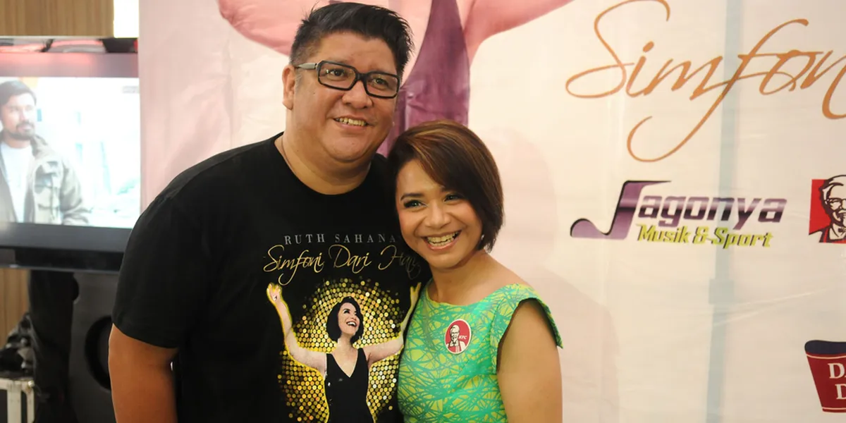 21 Tahun Menikah, Ruth Sahanaya: Sama Keluarga Gak Boleh Jenuh ...
