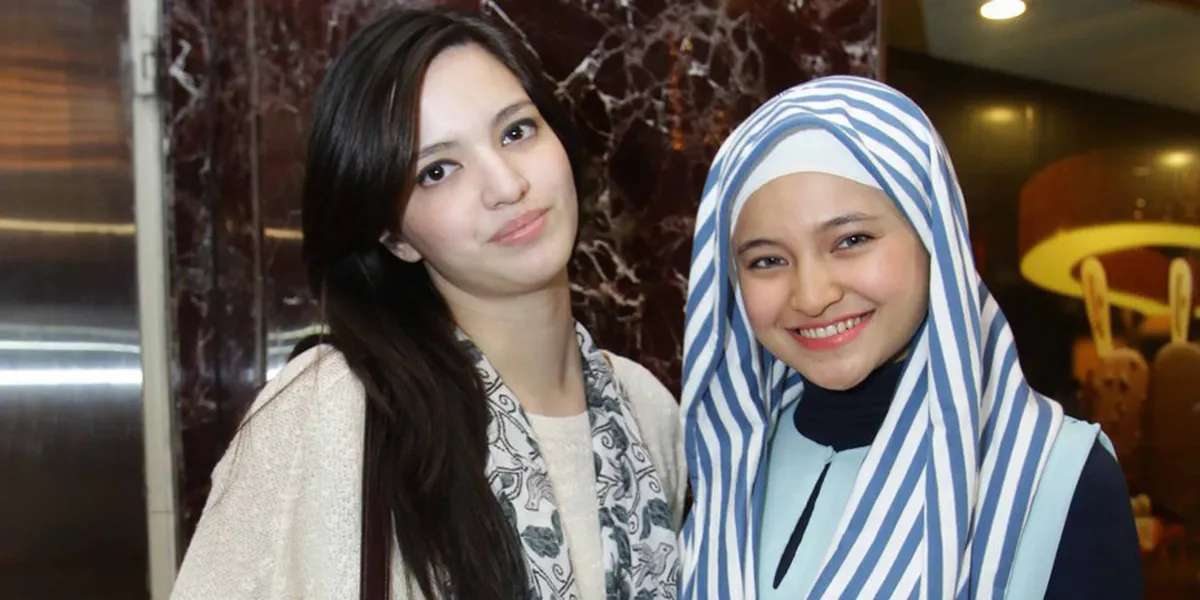 8 Selebriti Indonesia Yang Berani Menikah di Usia Muda - KapanLagi.com 8 Selebriti Indonesia Yang Berani Menikah di Usia Muda - KapanLagi.com