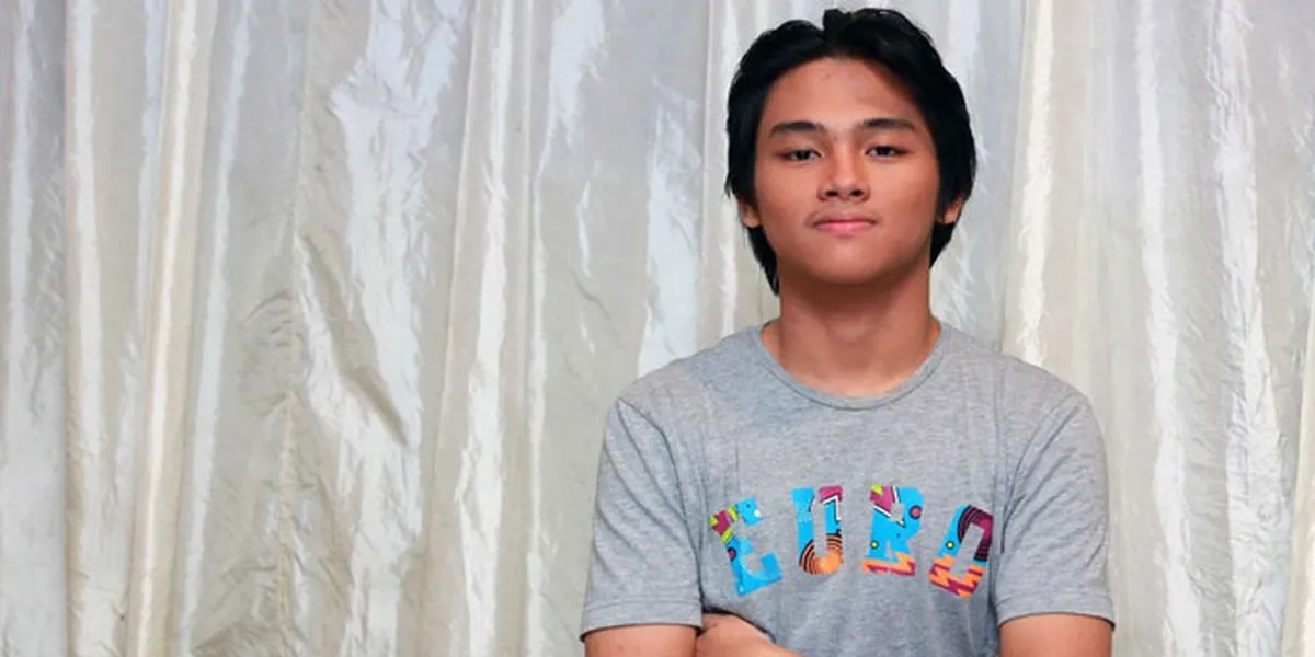 Aldi eks CJR Sampai Menangis Tampil di Konser Natal - KapanLagi.com