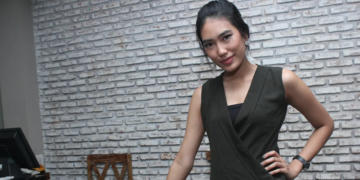 Alika Berbagi Tips Tampil Cantik Luar Dalam, Simpel Banget! - KapanLagi.com