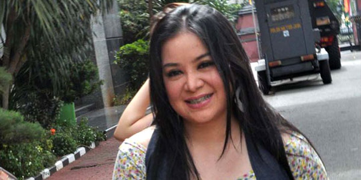 Annisa Bahar: Tak Ada Lagi Kata Damai! - KapanLagi.com Annisa Bahar: Tak Ada Lagi Kata Damai! - KapanLagi.com