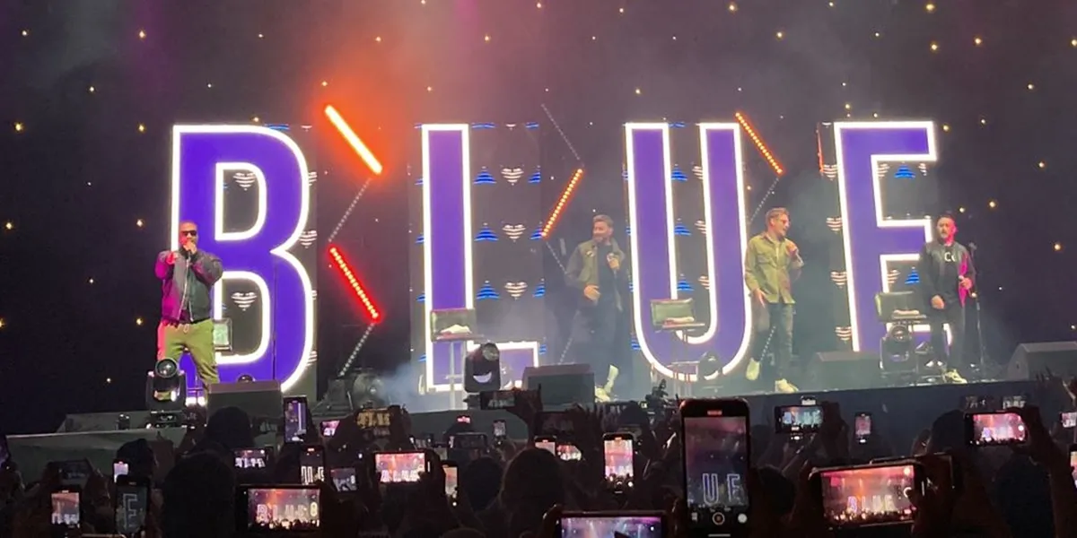 Anthony Blue Tetap Lanjut Sambil Tahan Rasa Sakit Pada Bagian Perut ...