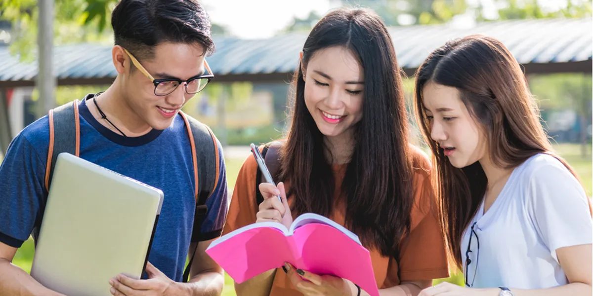 Balada Mahasiswa Abadi, 5 Hal yang Bikin Kuliah Serasa Tanpa Akhir ...